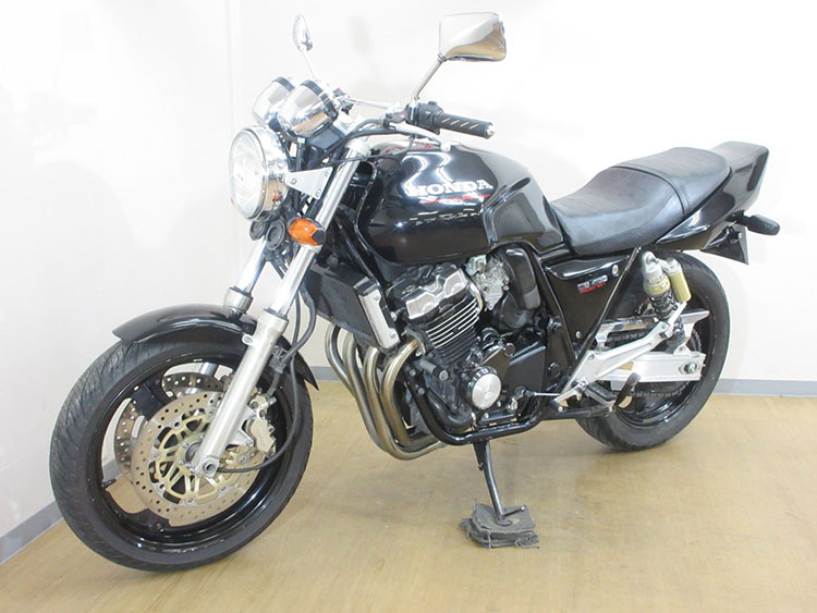 ホンダ CB400SF -ネイキッドブームを軌道に乗せた、プロジェクトBIG-1- | Bike Life Lab｜バイク王